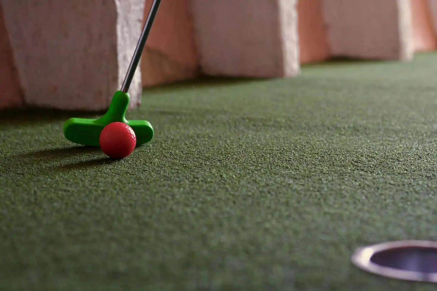 Top 9 Mini Golf Courses In Toronto You Must Try: From Virtual To ...